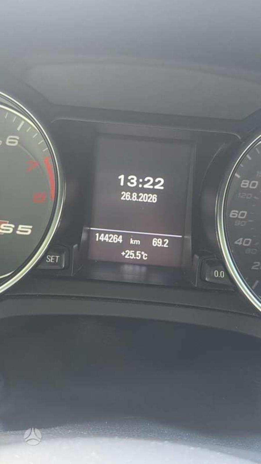 Pelēks Audi S5 2010 Klaipėda, ar dzinēja tilpumu 4.16 L un nobraukumu 145 tūkst. km par 11000 €, foto 8 vietnē AUTOMOTO.COM.LV