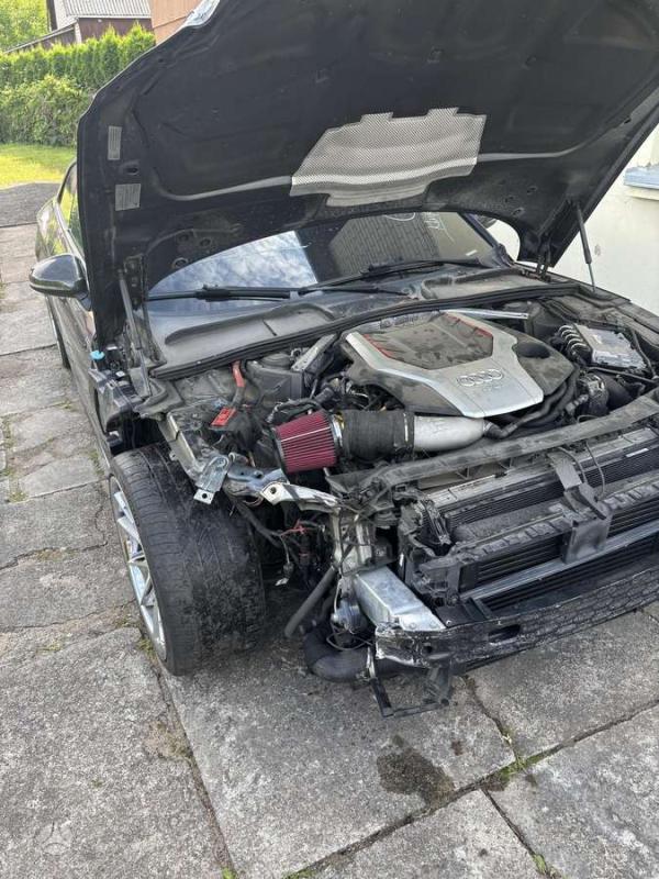 Grey Audi S5 2018 in Alytus, with an engine capacity of 3.00 L and mileage of 150 thousand km for 13000 €, photo 8 on AUTOMOTO.COM.LV