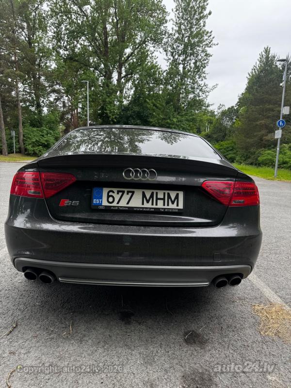 Grey Audi S5 2012 in Tallinn, with an engine capacity of 3.00 L and mileage of 0 thousand km for 17500 €, photo 4 on AUTOMOTO.COM.LV
