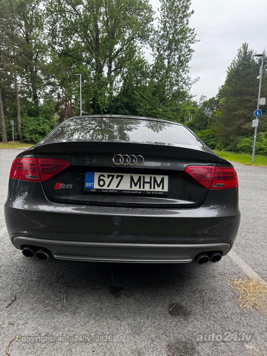 Grey Audi S5 2012 in Tallinn, with an engine capacity of 3.00 L and mileage of 0 thousand km for 17500 €, photo 5 on AUTOMOTO.COM.LV