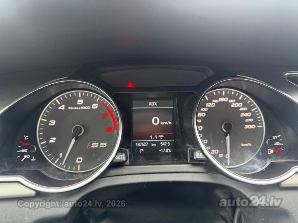 Grey Audi S5 2012 in Tallinn, with an engine capacity of 3.00 L and mileage of 0 thousand km for 17500 €, photo 10 on AUTOMOTO.COM.LV