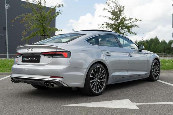 Grey Audi S5 2018 in Vilnius, with an engine capacity of 3.00 L and mileage of 144 thousand km for 23850 €, photo 8 on AUTOMOTO.COM.LV