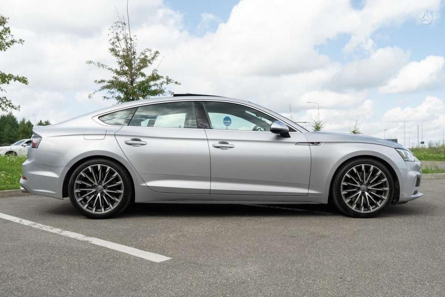 Grey Audi S5 2018 in Vilnius, with an engine capacity of 3.00 L and mileage of 144 thousand km for 23850 €, photo 9 on AUTOMOTO.COM.LV