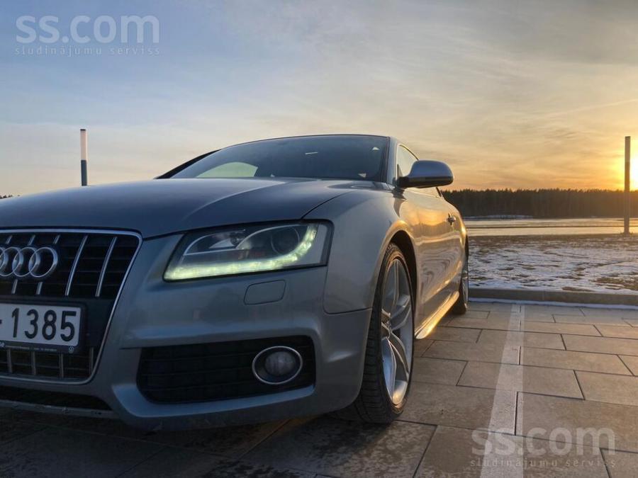 Pelēks Audi S5 2008 Ogre, ar dzinēja tilpumu 4.20 L un nobraukumu 249 tūkst. km par 9000 €, foto 2 vietnē AUTOMOTO.COM.LV