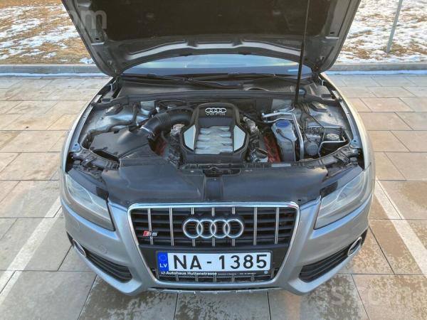 Grey Audi S5 2008 in Ogre, with an engine capacity of 4.20 L and mileage of 249 thousand km for 9000 €, photo 5 on AUTOMOTO.COM.LV