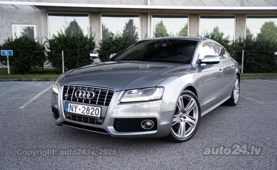 Grey Audi S5 2011 in Tallinn, with an engine capacity of 3.00 L and mileage of 230 thousand km for 8999 €, photo 1 on AUTOMOTO.COM.LV