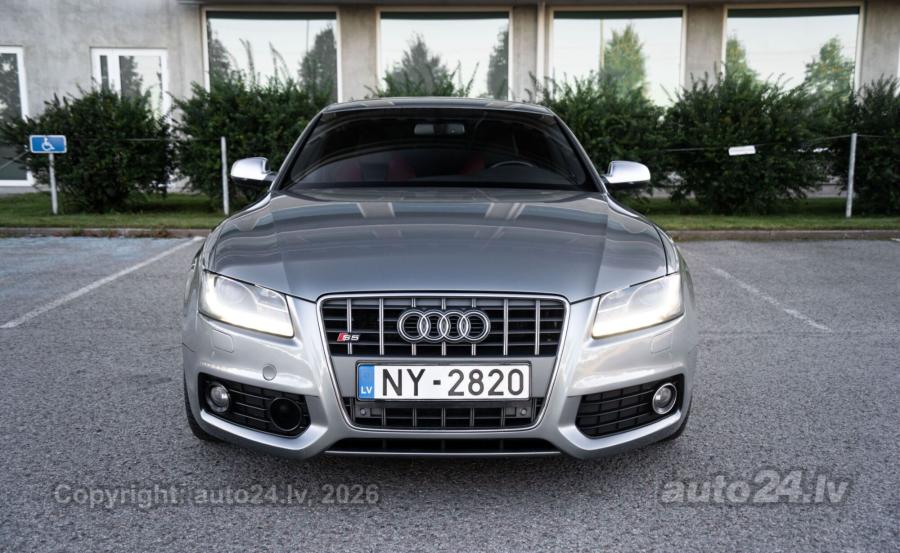 Grey Audi S5 2011 in Tallinn, with an engine capacity of 3.00 L and mileage of 230 thousand km for 8999 €, photo 3 on AUTOMOTO.COM.LV