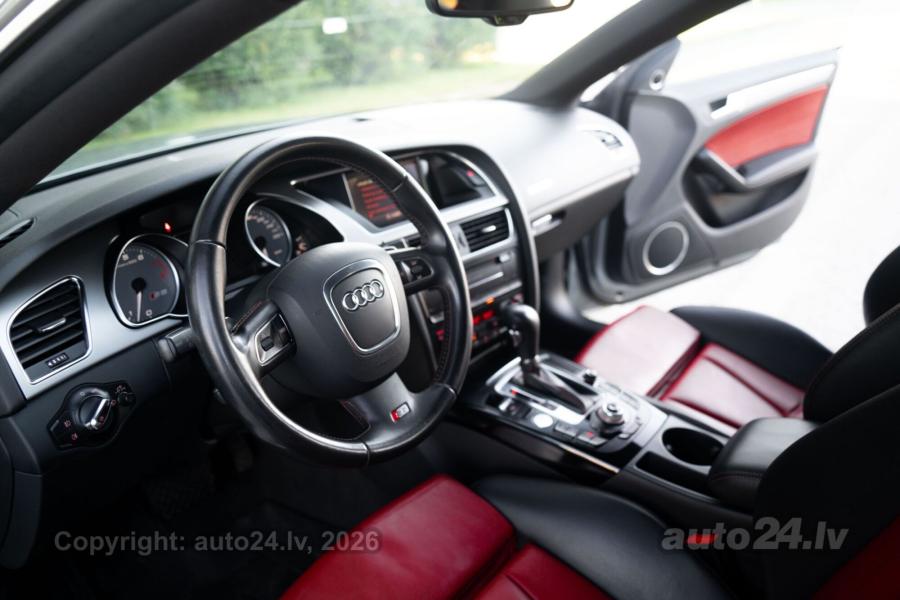 Grey Audi S5 2011 in Tallinn, with an engine capacity of 3.00 L and mileage of 230 thousand km for 8999 €, photo 8 on AUTOMOTO.COM.LV