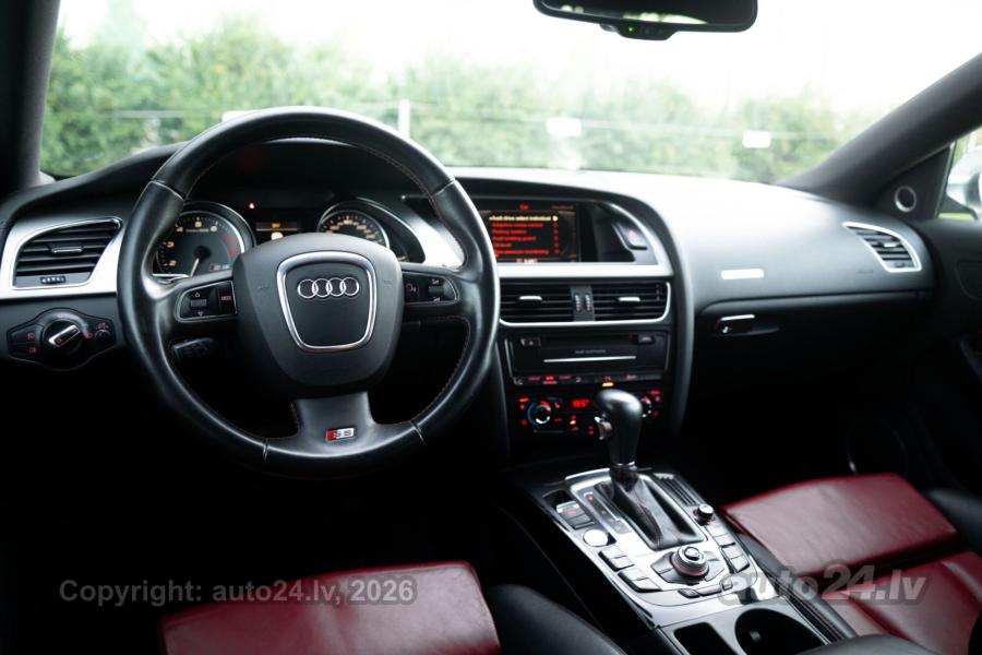 Grey Audi S5 2011 in Tallinn, with an engine capacity of 3.00 L and mileage of 230 thousand km for 8999 €, photo 14 on AUTOMOTO.COM.LV