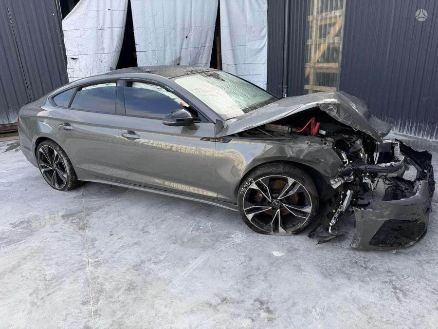 Grey Audi S5 2025 in Siauliai, with an engine capacity of 3.00 L and mileage of 27 thousand km for 12400 €, photo 10 on AUTOMOTO.COM.LV
