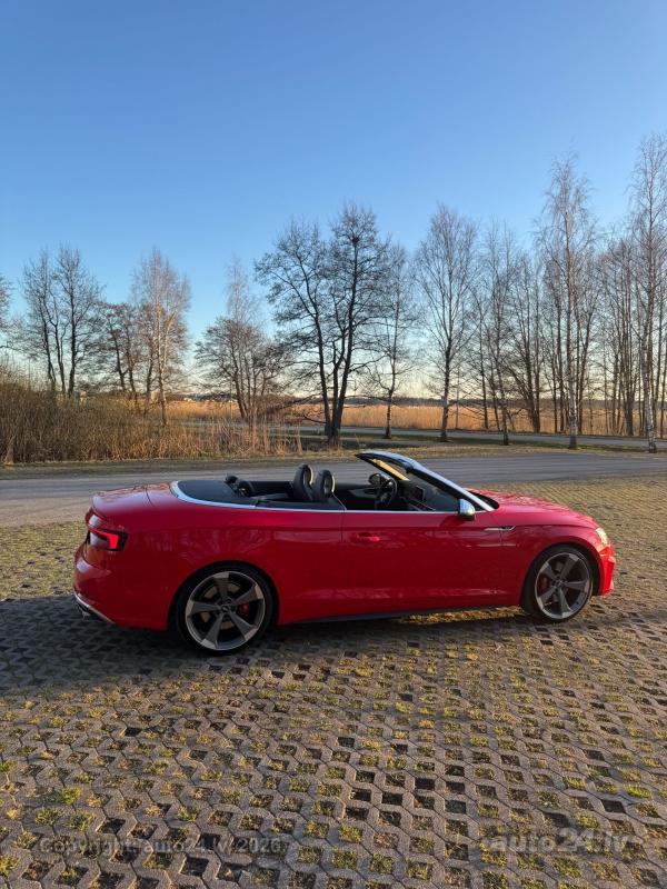 Red Audi S5 2018 in Tallinn, with an engine capacity of 3.00 L and mileage of 75 thousand km for 36000 €, photo 9 on AUTOMOTO.COM.LV
