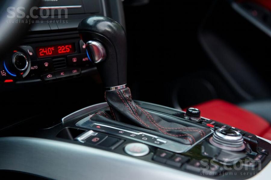 Balts Audi S5 2009 Rīga, ar dzinēja tilpumu 3.00 L un nobraukumu 149 tūkst. km par 16900 €, foto 16 vietnē AUTOMOTO.COM.LV