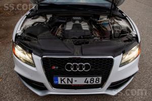 Balts Audi S5 2009 Rīga, ar dzinēja tilpumu 3.00 L un nobraukumu 149 tūkst. km par 16900 €, foto 25 vietnē AUTOMOTO.COM.LV