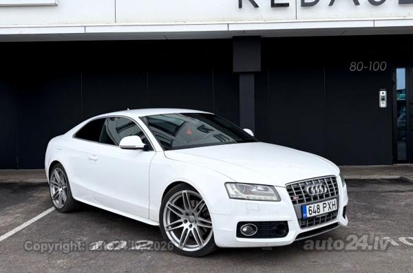 Balts Audi S5 2009 Tartu, ar dzinēja tilpumu 4.20 L un nobraukumu 330 tūkst. km par 8990 €, foto 2 vietnē AUTOMOTO.COM.LV