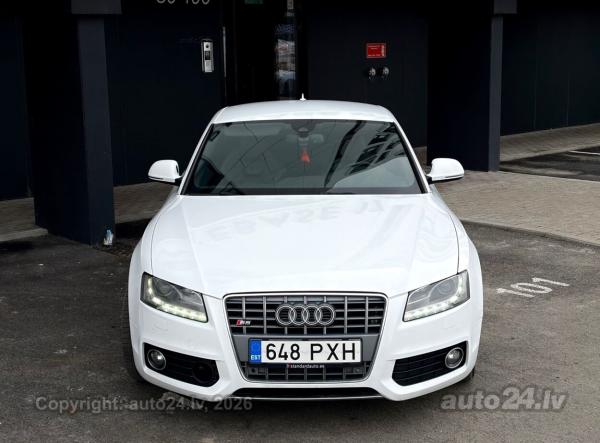 Balts Audi S5 2009 Tartu, ar dzinēja tilpumu 4.20 L un nobraukumu 330 tūkst. km par 8990 €, foto 4 vietnē AUTOMOTO.COM.LV