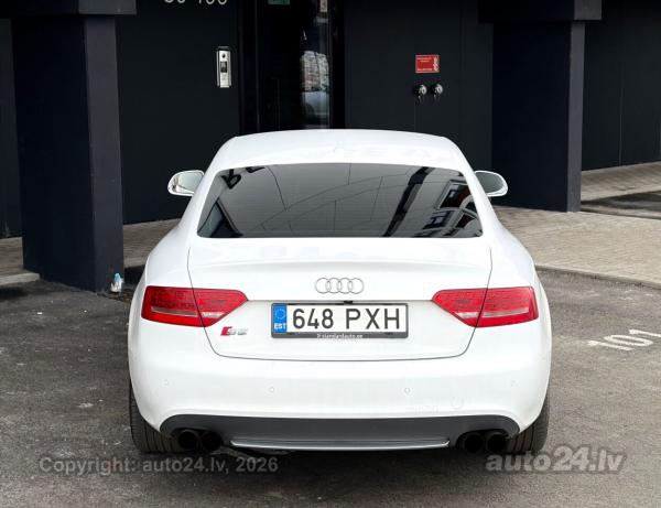 Balts Audi S5 2009 Tartu, ar dzinēja tilpumu 4.20 L un nobraukumu 330 tūkst. km par 8990 €, foto 7 vietnē AUTOMOTO.COM.LV