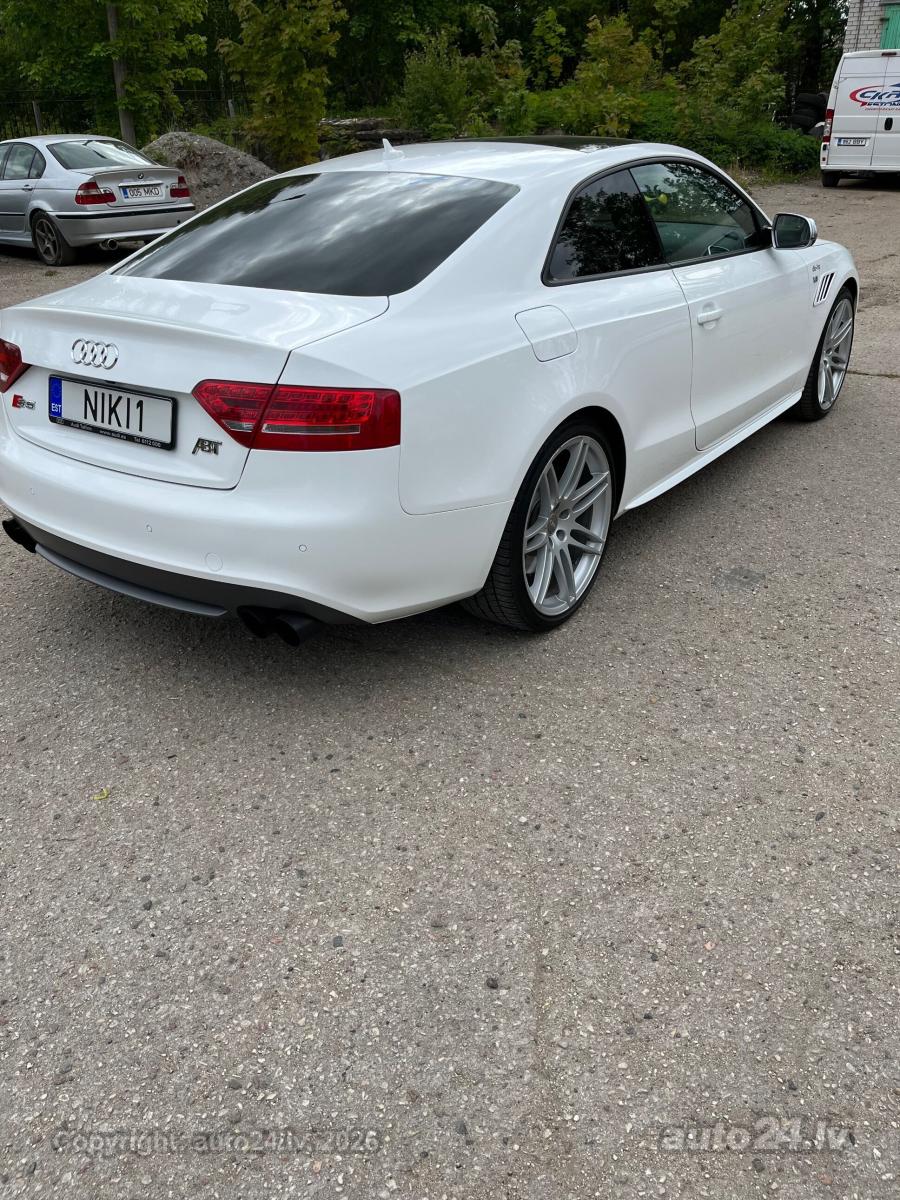 White Audi S5 2010 in Tallinn, with an engine capacity of 4.20 L and mileage of 145 thousand km for 14900 €, photo 7 on AUTOMOTO.COM.LV