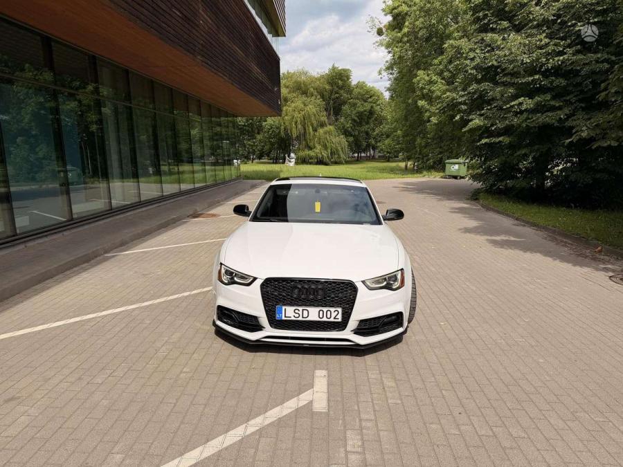 Balts Audi S5 2014 Kauņa, ar dzinēja tilpumu 3.00 L un nobraukumu 215 tūkst. km par 14500 €, foto 1 vietnē AUTOMOTO.COM.LV