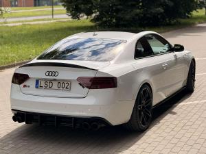 Balts Audi S5 2014 Kauņa, ar dzinēja tilpumu 3.00 L un nobraukumu 215 tūkst. km par 14500 €, foto 6 vietnē AUTOMOTO.COM.LV