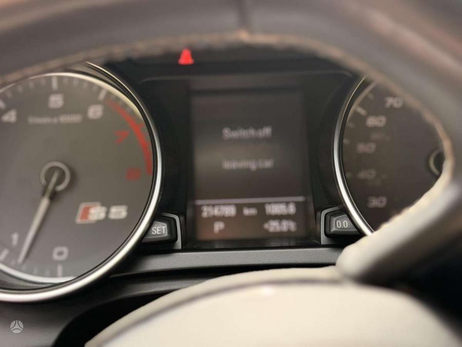 Balts Audi S5 2014 Kauņa, ar dzinēja tilpumu 3.00 L un nobraukumu 215 tūkst. km par 14500 €, foto 16 vietnē AUTOMOTO.COM.LV