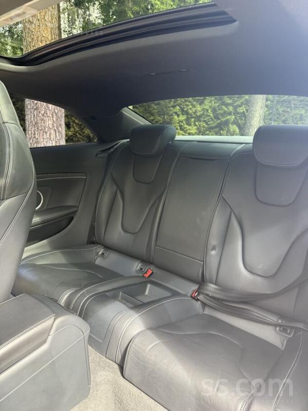 White Audi S5 2014 in Riga, with an engine capacity of 3.00 L and mileage of 183 thousand km for 13500 €, photo 9 on AUTOMOTO.COM.LV
