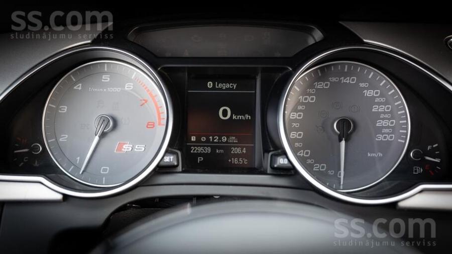 Balts Audi S5 2016 Daugavpils, ar dzinēja tilpumu 3.00 L un nobraukumu 230 tūkst. km par 16500 €, foto 15 vietnē AUTOMOTO.COM.LV