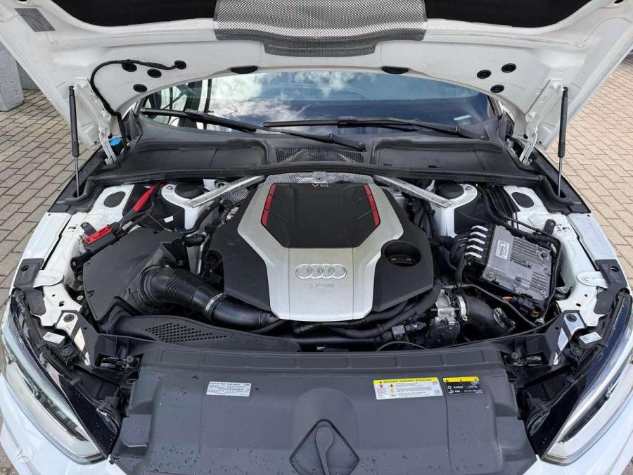 White Audi S5 2019 in Klaipeda, with an engine capacity of 3.00 L and mileage of 131 thousand km for 16900 €, photo 10 on AUTOMOTO.COM.LV
