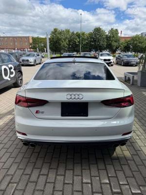 White Audi S5 2019 in Klaipeda, with an engine capacity of 3.00 L and mileage of 131 thousand km for 16900 €, photo 12 on AUTOMOTO.COM.LV