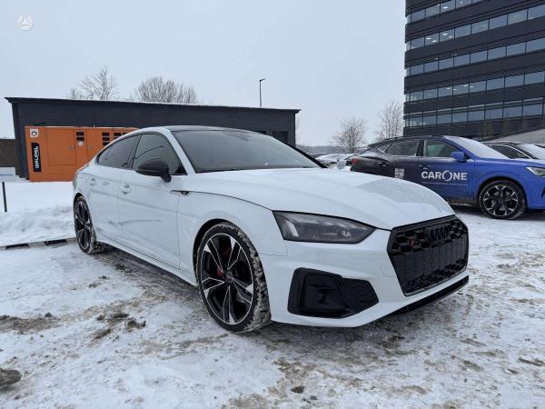 White Audi S5 2021 in Kaunas, with an engine capacity of 3.00 L and mileage of 99 thousand km for 30000 €, photo 2 on AUTOMOTO.COM.LV