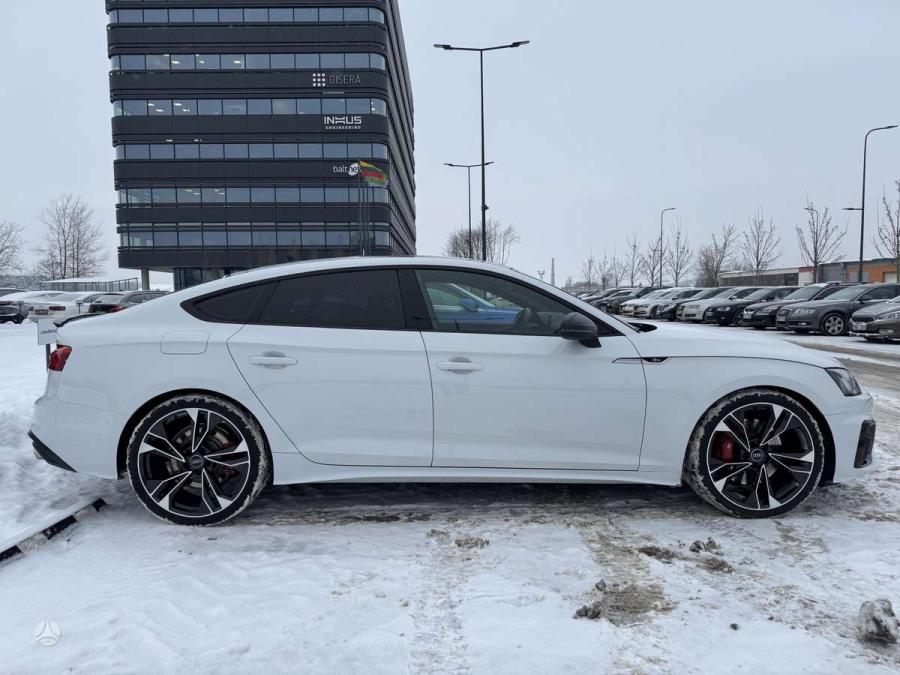 Balts Audi S5 2021 Kauņa, ar dzinēja tilpumu 3.00 L un nobraukumu 99 tūkst. km par 30000 €, foto 3 vietnē AUTOMOTO.COM.LV