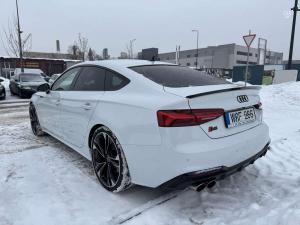 Balts Audi S5 2021 Kauņa, ar dzinēja tilpumu 3.00 L un nobraukumu 99 tūkst. km par 30000 €, foto 5 vietnē AUTOMOTO.COM.LV