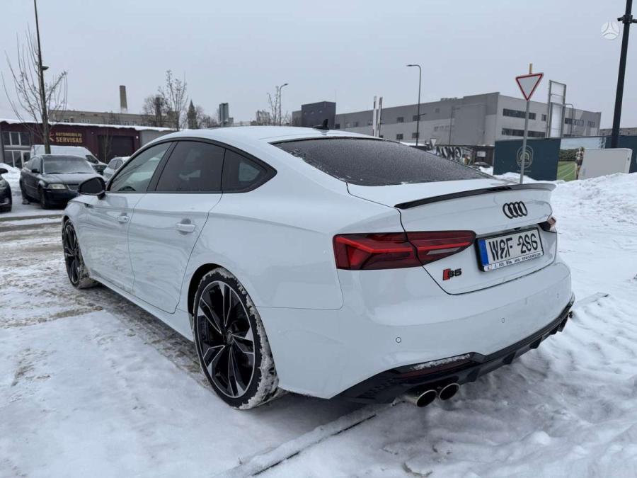 Balts Audi S5 2021 Kauņa, ar dzinēja tilpumu 3.00 L un nobraukumu 99 tūkst. km par 30000 €, foto 5 vietnē AUTOMOTO.COM.LV