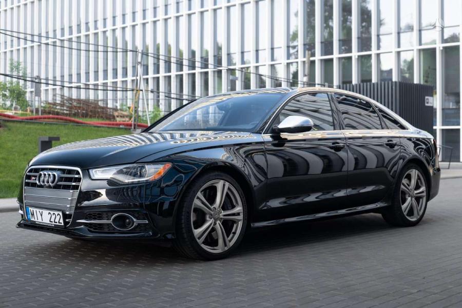 Black Audi S6 2013 in Vilnius, with an engine capacity of 3.99 L and mileage of 185 thousand km for 16500 €, photo 6 on AUTOMOTO.COM.LV
