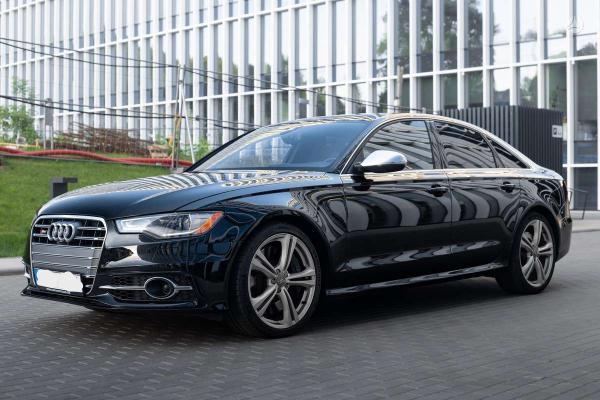 Melns Audi S6 2013 Viļņa, ar dzinēja tilpumu 3.99 L un nobraukumu 186 tūkst. km par 16200 €, foto 6 vietnē AUTOMOTO.COM.LV