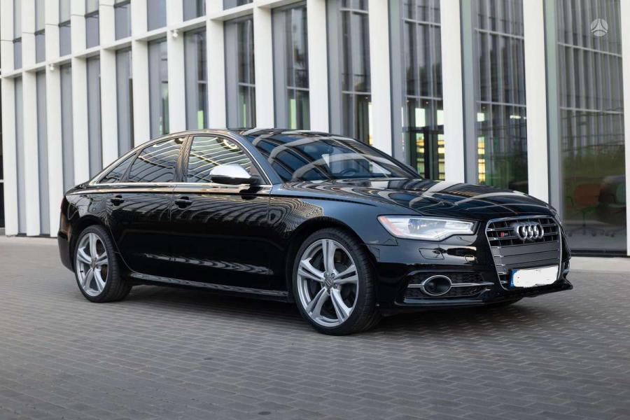 Black Audi S6 2013 in Vilnius, with an engine capacity of 3.99 L and mileage of 186 thousand km for 16200 €, photo 8 on AUTOMOTO.COM.LV