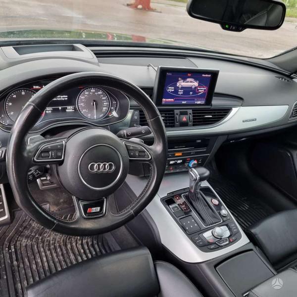 Melns Audi S6 2013 Viļņa, ar dzinēja tilpumu 3.99 L un nobraukumu 187 tūkst. km par 15500 €, foto 10 vietnē AUTOMOTO.COM.LV
