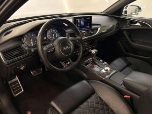 Black Audi S6 2013 in Marijampole, with an engine capacity of 3.99 L and mileage of 200 thousand km for 17500 €, photo 3 on AUTOMOTO.COM.LV
