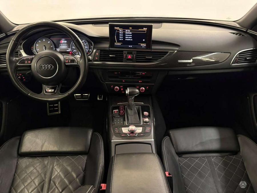 Black Audi S6 2013 in Marijampole, with an engine capacity of 3.99 L and mileage of 200 thousand km for 17500 €, photo 22 on AUTOMOTO.COM.LV