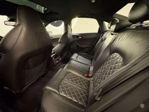 Black Audi S6 2013 in Marijampole, with an engine capacity of 3.99 L and mileage of 200 thousand km for 17500 €, photo 25 on AUTOMOTO.COM.LV