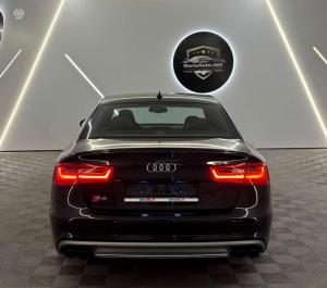 Black Audi S6 2013 in Marijampole, with an engine capacity of 3.99 L and mileage of 200 thousand km for 17500 €, photo 36 on AUTOMOTO.COM.LV