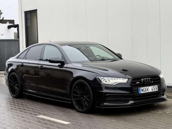 Black Audi S6 2013 in Kaunas, with an engine capacity of 3.99 L and mileage of 160 thousand km for 25000 €, photo 2 on AUTOMOTO.COM.LV