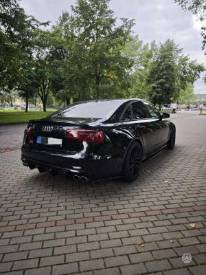 Black Audi S6 2013 in Klaipeda, with an engine capacity of 3.99 L and mileage of 167 thousand km for 23500 €, photo 5 on AUTOMOTO.COM.LV