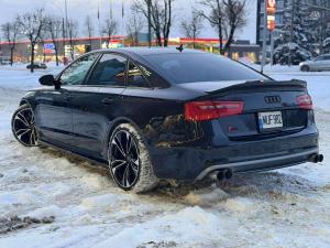 Melns Audi S6 2014 Viļņa, ar dzinēja tilpumu 3.99 L un nobraukumu 188 tūkst. km par 17500 €, foto 2 vietnē AUTOMOTO.COM.LV