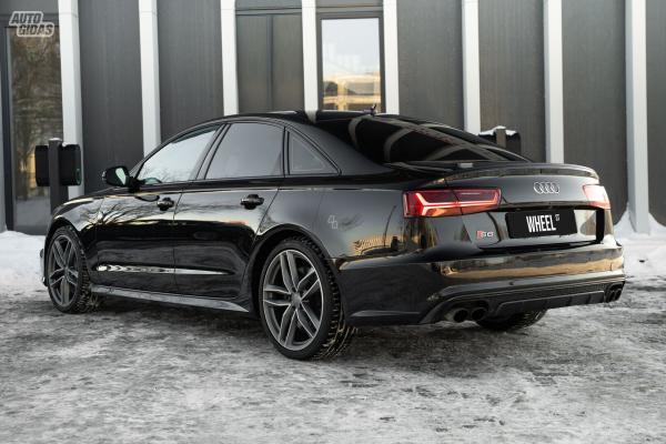 Black Audi S6 2016 in Vilnius, with an engine capacity of 4.00 L and mileage of 104 thousand km for 27500 €, photo 3 on AUTOMOTO.COM.LV