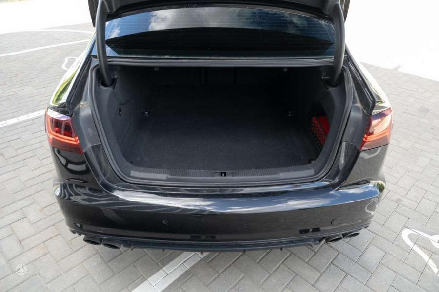 Black Audi S6 2016 in Vilnius, with an engine capacity of 3.99 L and mileage of 104 thousand km for 26490 €, photo 12 on AUTOMOTO.COM.LV