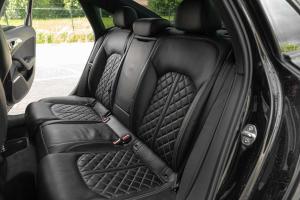 Black Audi S6 2016 in Vilnius, with an engine capacity of 3.99 L and mileage of 104 thousand km for 26490 €, photo 20 on AUTOMOTO.COM.LV