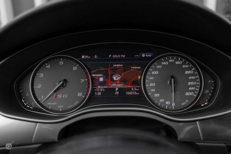 Black Audi S6 2016 in Vilnius, with an engine capacity of 3.99 L and mileage of 104 thousand km for 26490 €, photo 25 on AUTOMOTO.COM.LV