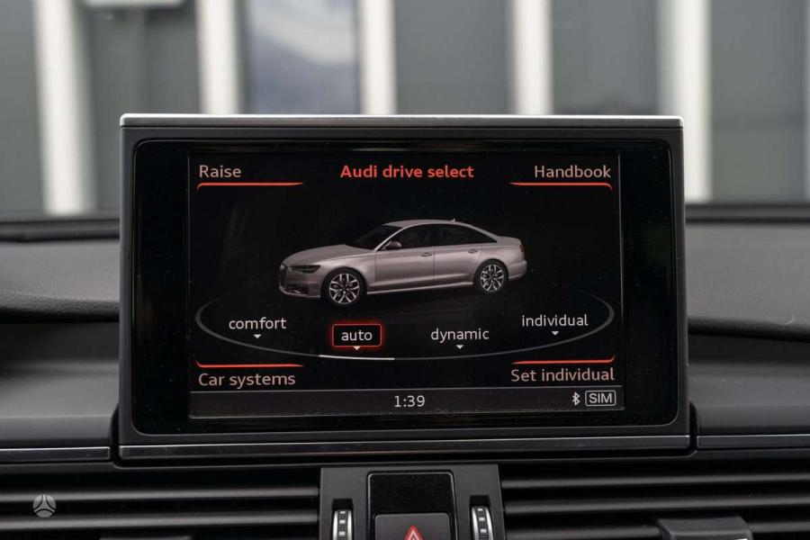 Black Audi S6 2016 in Vilnius, with an engine capacity of 3.99 L and mileage of 104 thousand km for 26490 €, photo 29 on AUTOMOTO.COM.LV