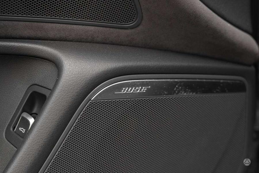 Black Audi S6 2016 in Vilnius, with an engine capacity of 3.99 L and mileage of 104 thousand km for 26490 €, photo 35 on AUTOMOTO.COM.LV