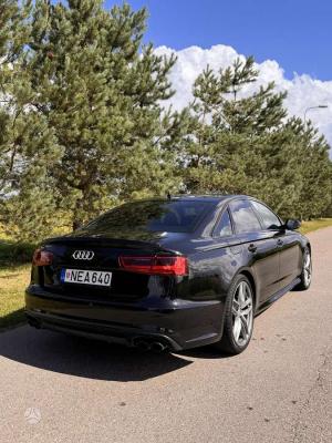 Black Audi S6 2016 in Klaipeda, with an engine capacity of 3.99 L and mileage of 114 thousand km for 25000 €, photo 16 on AUTOMOTO.COM.LV